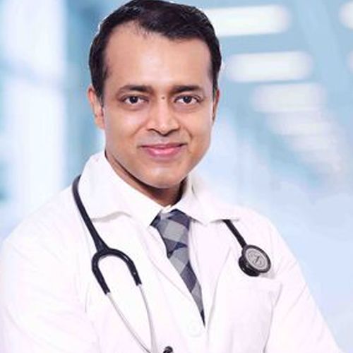Dr. Manish | Medical Oncologist | Indraprastha Apollo Hospital